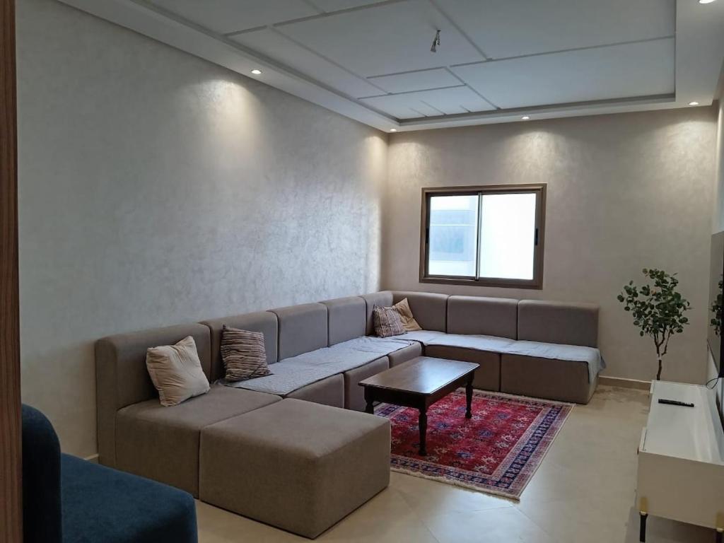 Modern 2-Bedroom Beachfront Apartment in Tangier, Tangier (updated ...