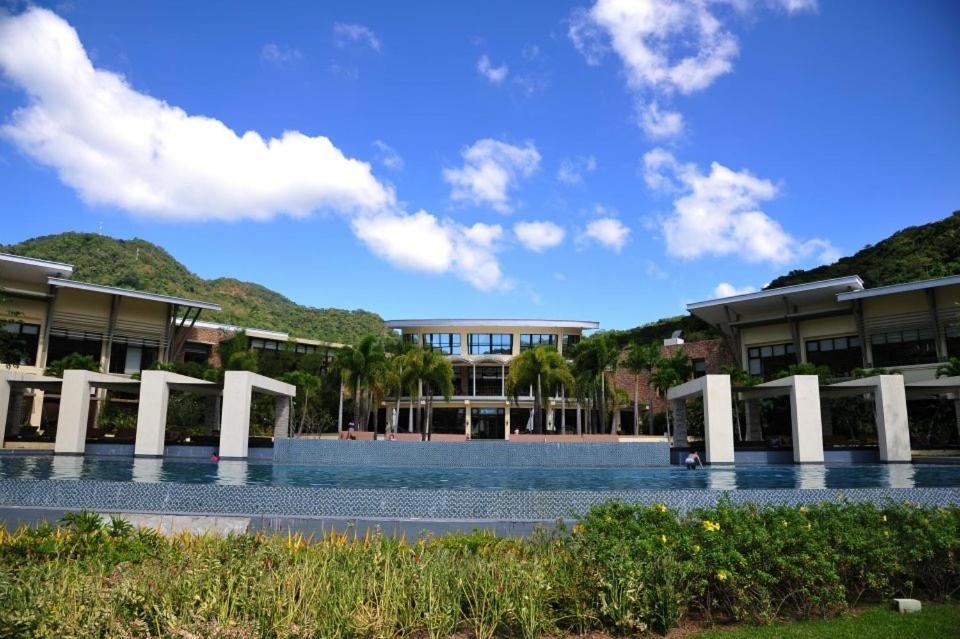 Creys Pico de Loro condo, Nasugbu (precios actualizados 2026)