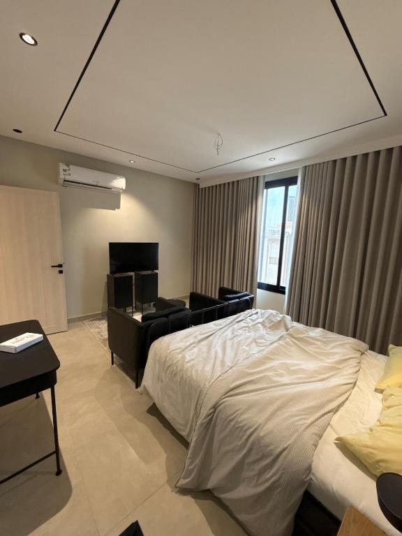 Self-entry Studio, Τζέντα (ενημερωμένες τιμές για το 2025)