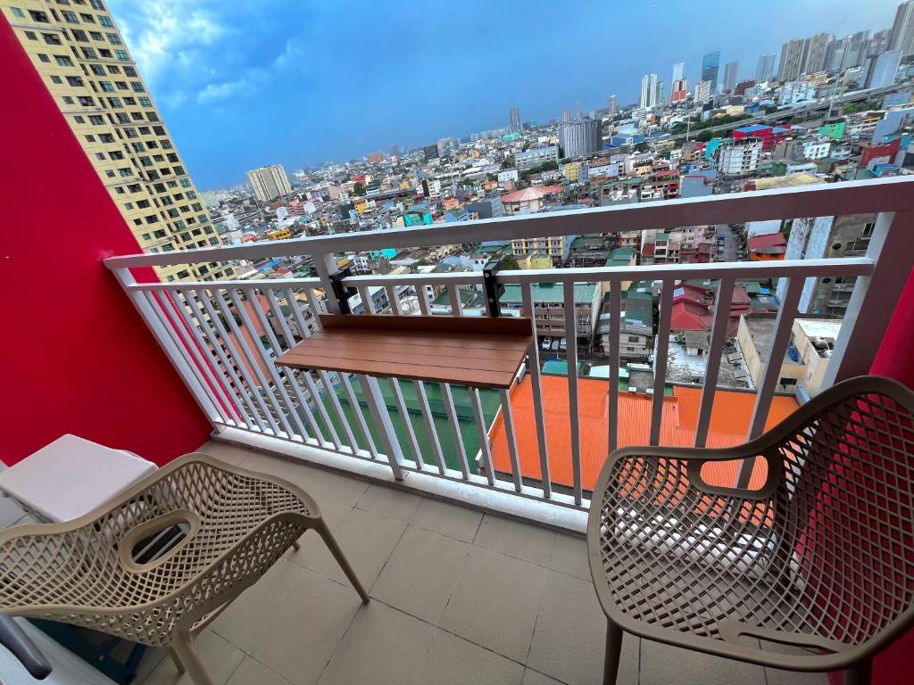 Chino Roces Makati - No Parking - Red Residences, Manila (precios ...