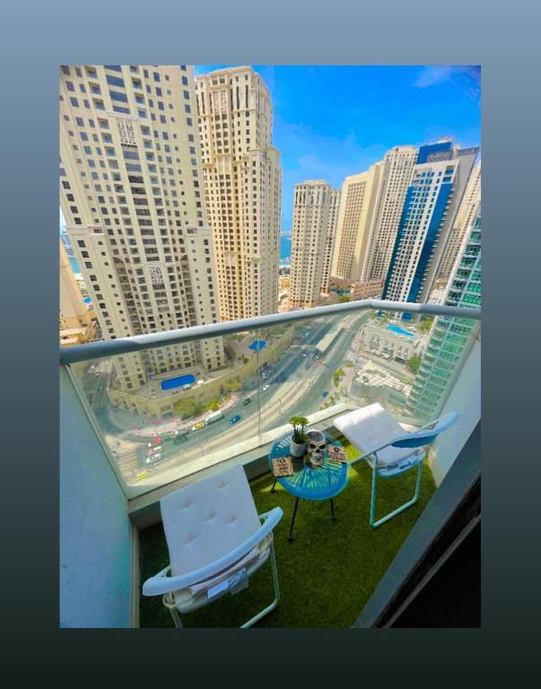 Luxury 2BD High Floor JBR View, Marina View and 2 balconies, Dubai ...