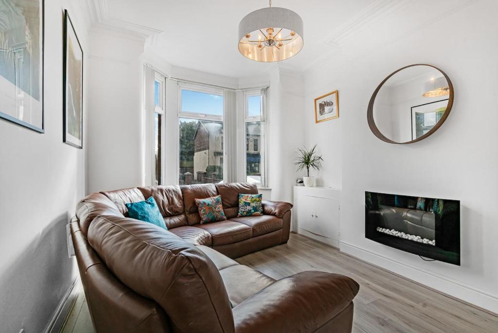 Clayton Haven, Manchester (updated prices 2026)