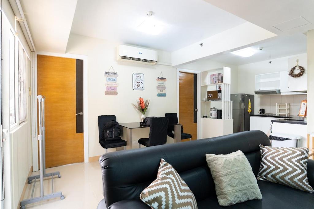 Solemare Parksuites - Condo In Parañaque Near MOA ARENA, SMX CONVENTION ...