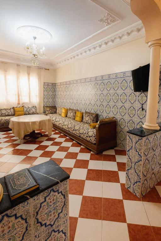 Traditional Moroccan Apartment, Oulfa, Hajj Fateh, Casablanca (updated ...