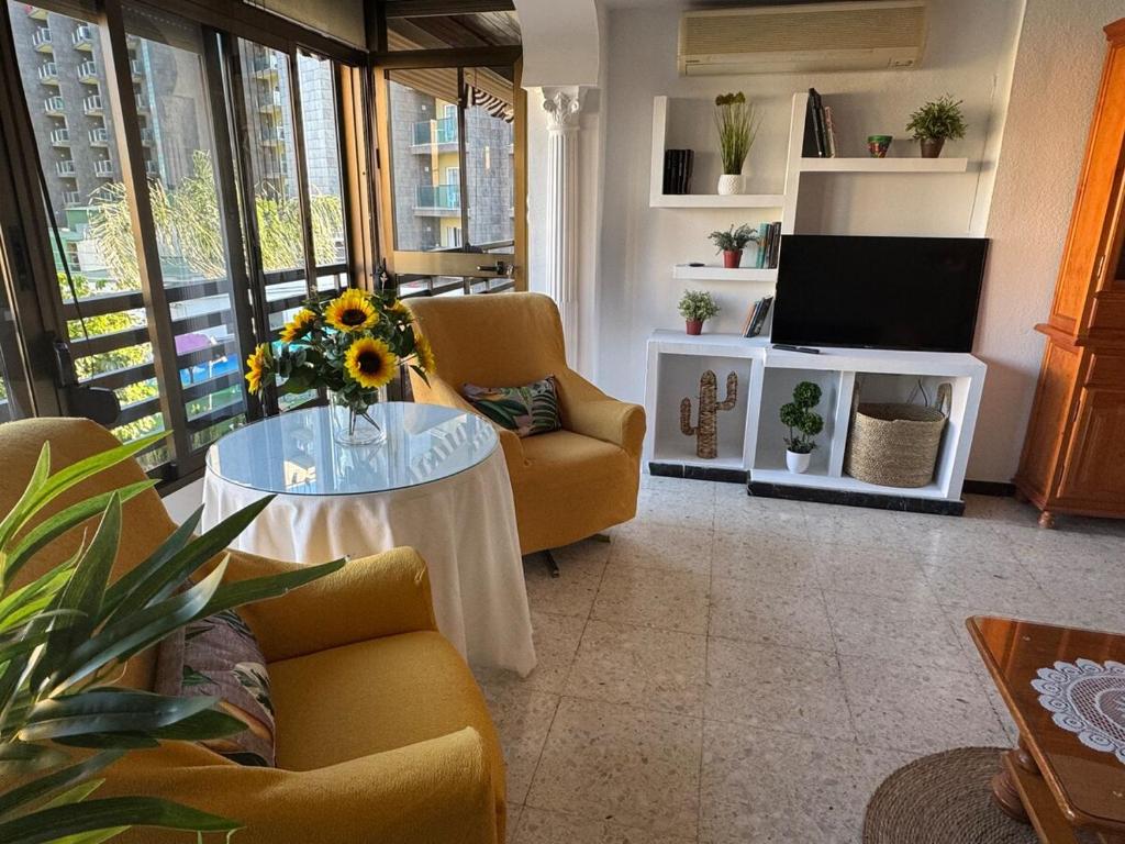 Playamar, dos habitaciones, primera línea de Playa y Piscina ...