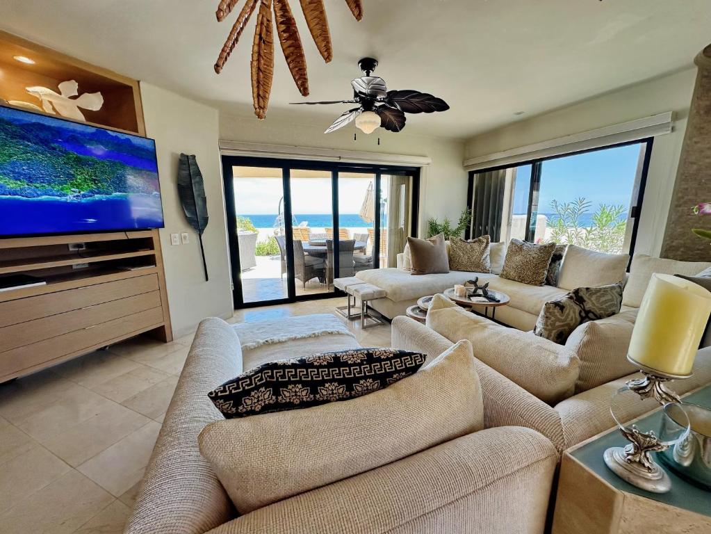 Unit 135 - Beachfront Heaven Ocean Front at Terrasol, Cabo San Lucas ...