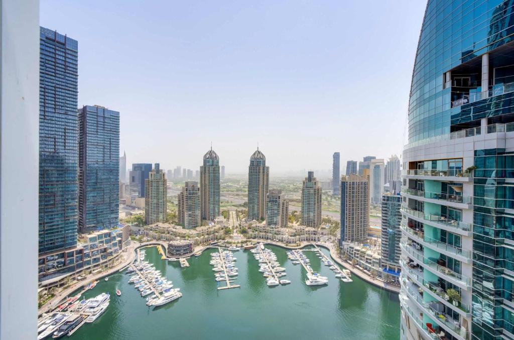 TRPS - LIV Marina, Dubai Marina - Full Marina View, Luxury 1BR ...