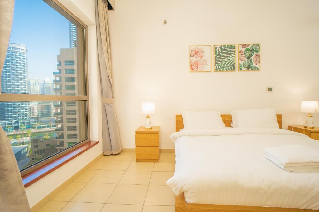 JBR The walk - Shams 2, Spacious accommodate with 5m walk to the Beach ...