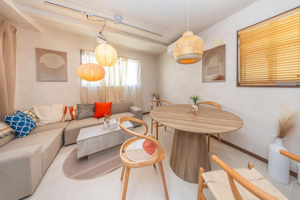 Wooden house max 8 people 7 minutes walk to Skytree 75 square meters ...