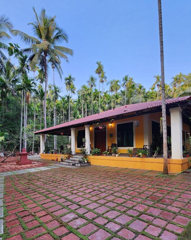 Swamighar Farmhouse with Private Pool in South Goa, Nirancal (updated ...