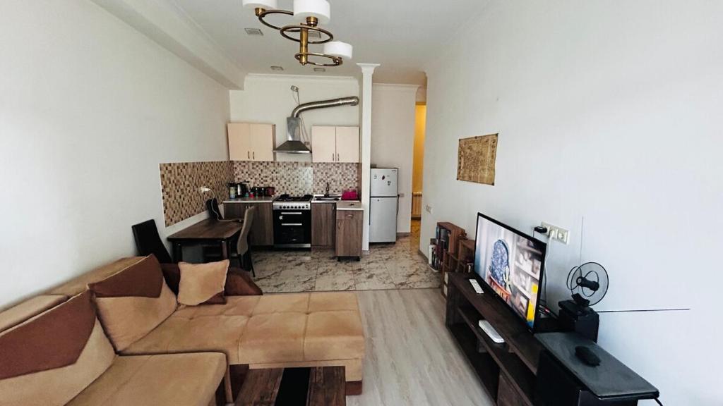 Cosy Flat with Veranda, Tiflis (aktualisierte Preise für 2025)