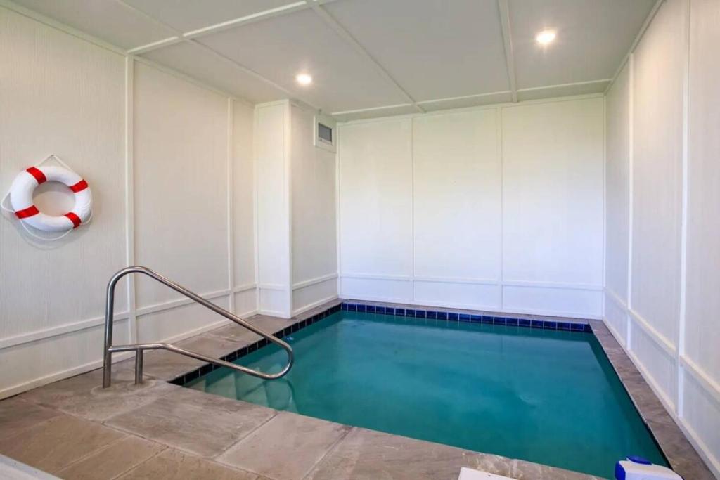 Cloud View Splash, Sevierville (updated prices 2025)