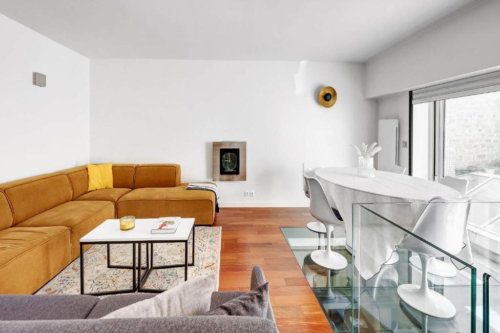 BM -Lumineux et Pratique Pied a Terre Quartier Sebastopol, Paris ...