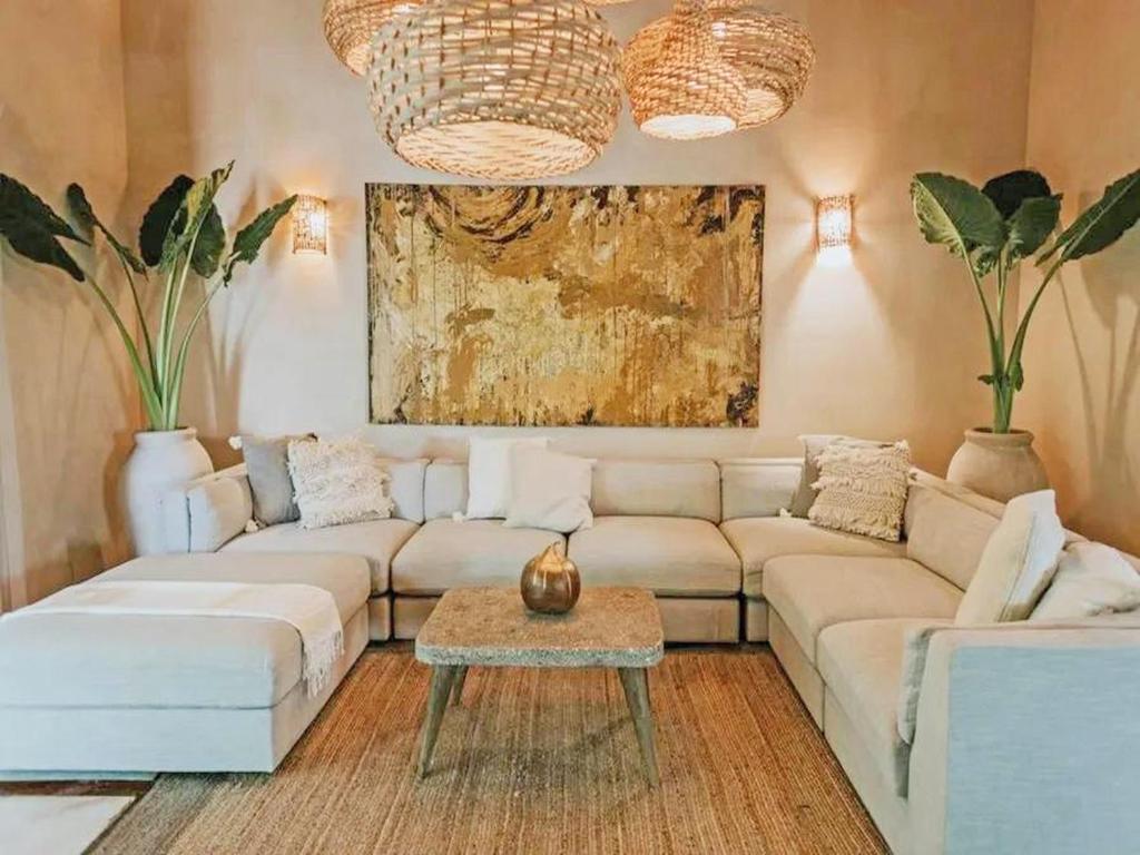 Boho-Chic Villa with 4 Bedrooms & 5 Bathrooms in Exclusive Playacar ...