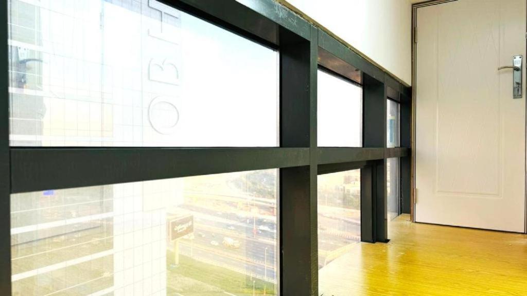 Oval Tower Retreat, Business Bay, Dubaï (tarifs actualisés, 2026)