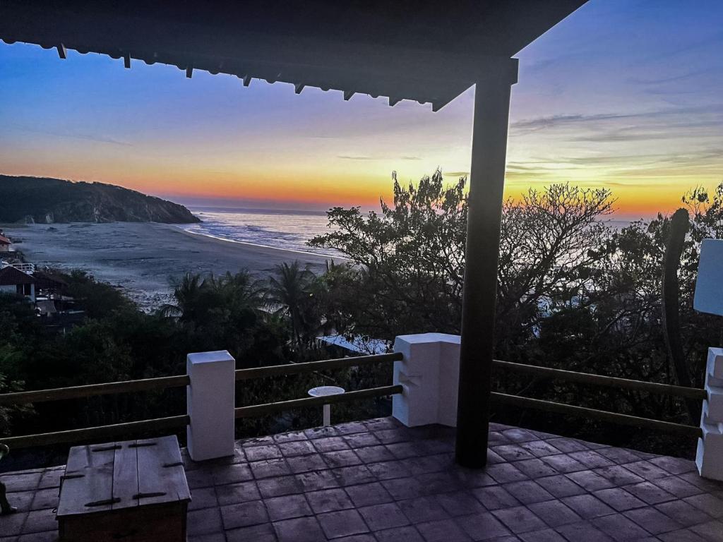 Casa las Olas, vista al mar, surf y alberca, San Miguel del Puerto (updated prices 2026)