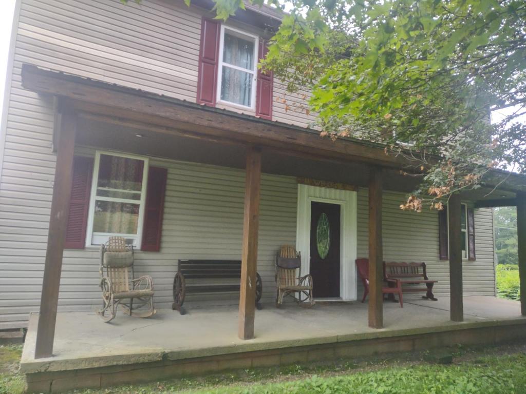 Home Place, McArthur (updated prices 2026)