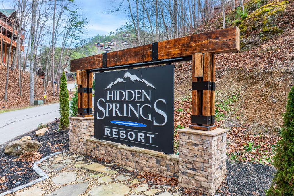 Lean Back and Relax By American Patriot Getaways, Seaton Spring ...
