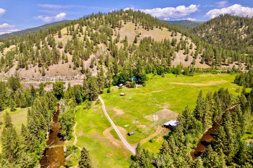 Jocko River Farmhouse - A Nature Lovers Dream, Arlee (ενημερωμένες ...