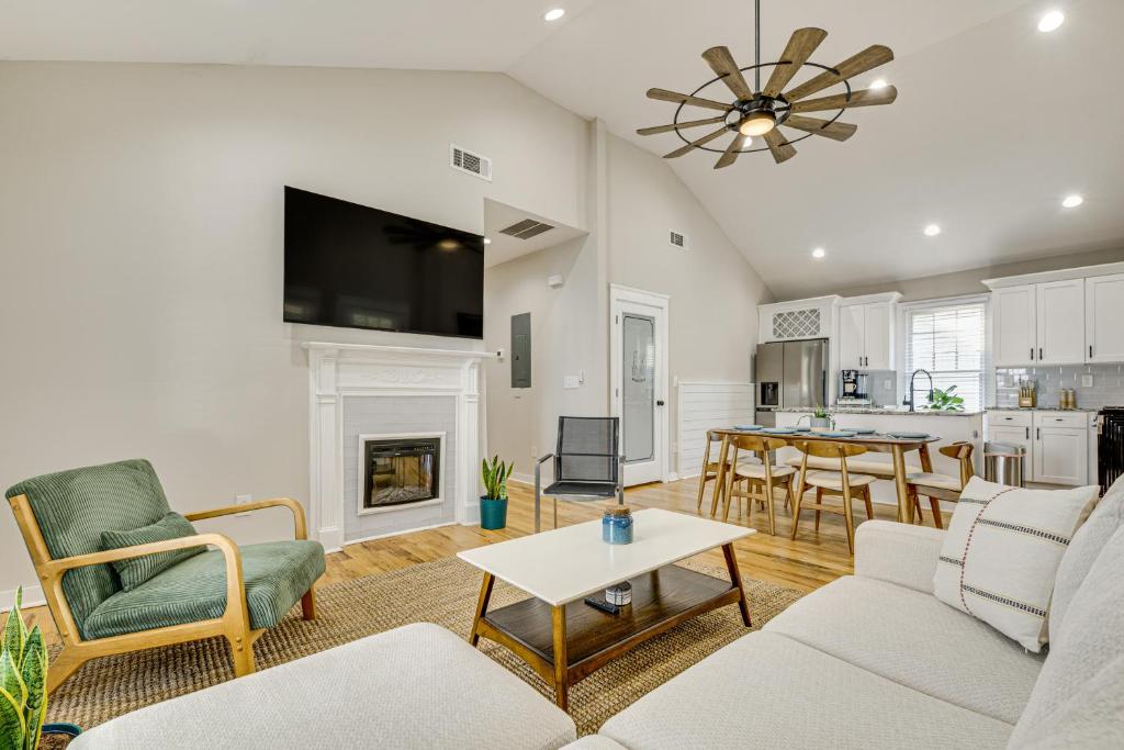 Walk to Beltline WFH-Friendly Hub with Yard!, Atlanta (2025-ös ...