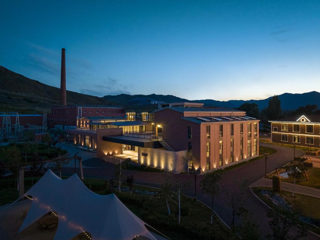 Keketuohai's Dream · Intangible Cultural Heritage Resort Hotel ...