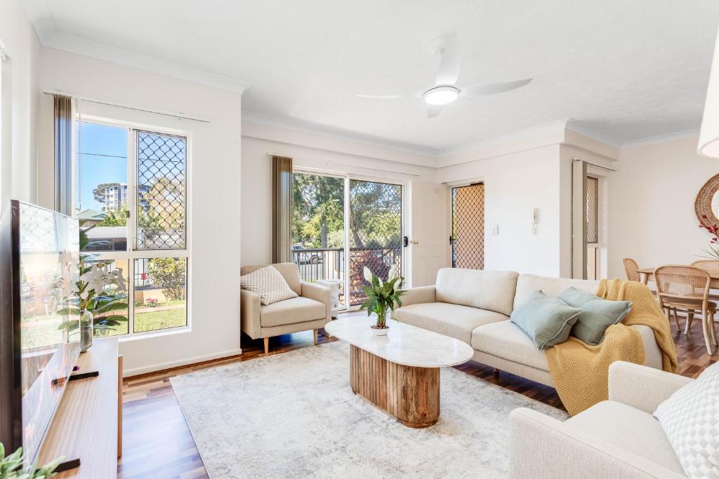 Parkside Villa on the Creek, Redcliffe (updated prices 2026)