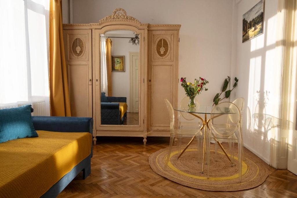 Legacy Loft, Bucharest (updated prices 2026)