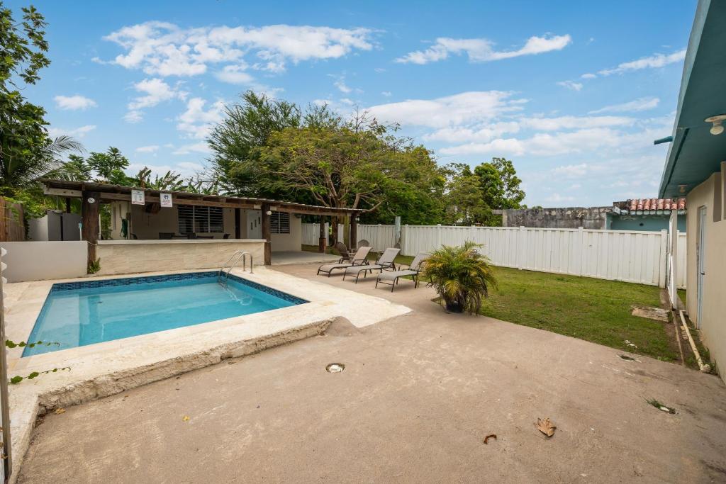 Pool Villa Pet-friendly Near Beach, Aibonito (updated prices 2025)