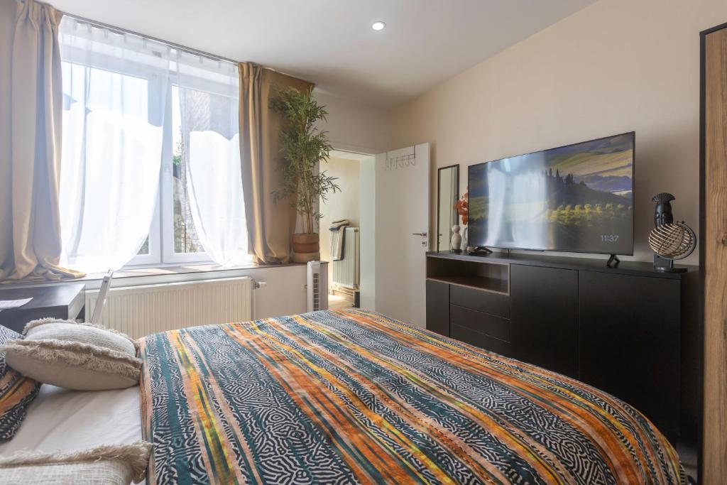 Chambre de luxe Afrik a Liège Grande Sale de bain privée check in ...