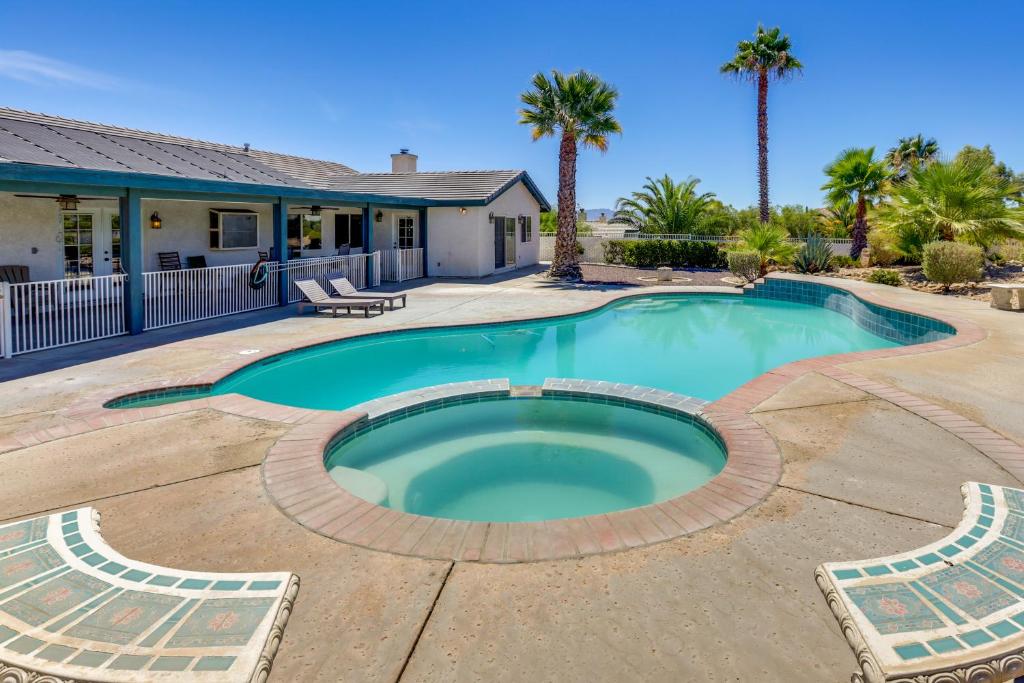 Pool, Spa and Mountain Views Apple Valley Retreat!, Apple Valley ...