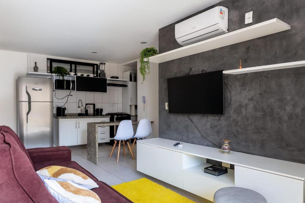 Conforto e Estilo a Passos do Mar – Ed. Monte Paradiso c/ Lazer e Wi-Fi ...