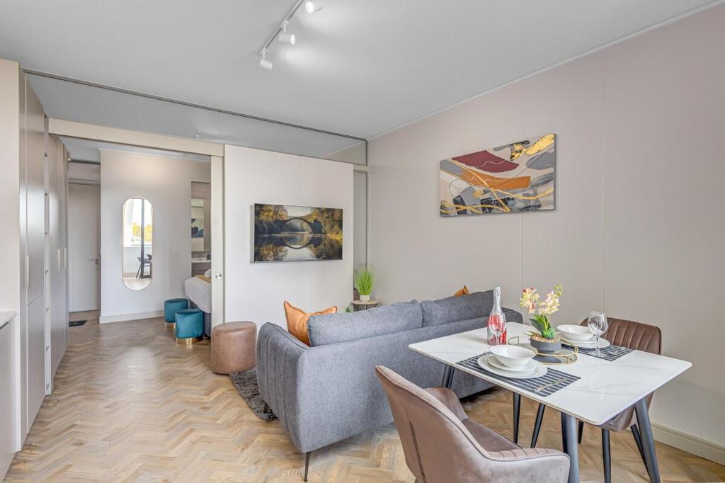 One Rosebank- Urban Vibe, Johannesburg (harga dikemas kini 2026)