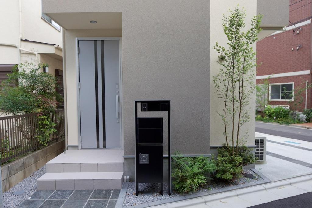 三田線西巣鴨駅徒歩2分 戸建て 4LDK 池袋13分 2 min to Nishisugamo station 30 min to Shibuya 4LDK, Токіо (оновлені ...