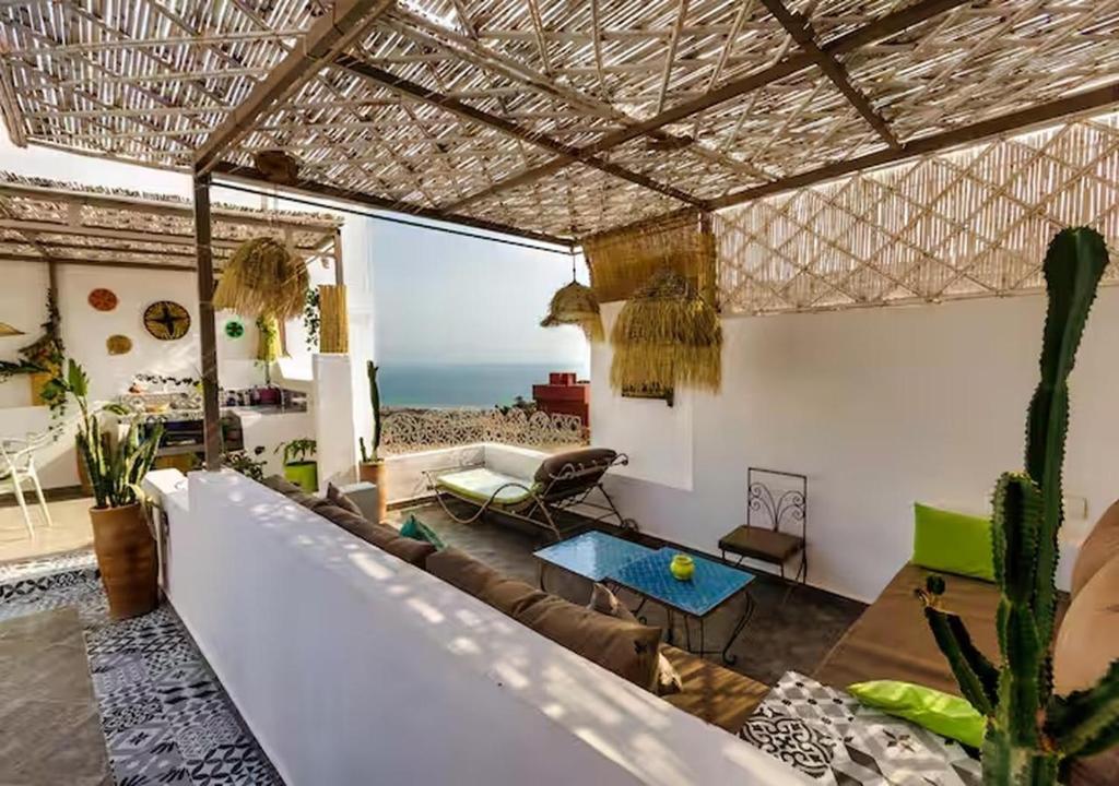 Dar Okinawa near Taghazout - Peaceful getaway and surf, Taghazout ...