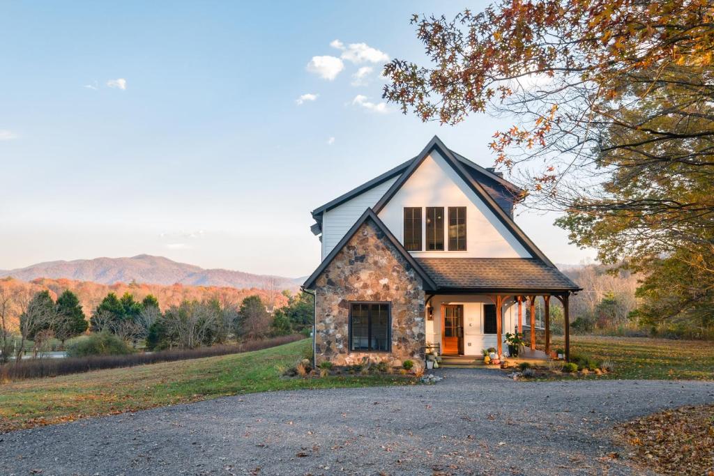 The Indigo House, an adults only, modern bed and breakfast for ...