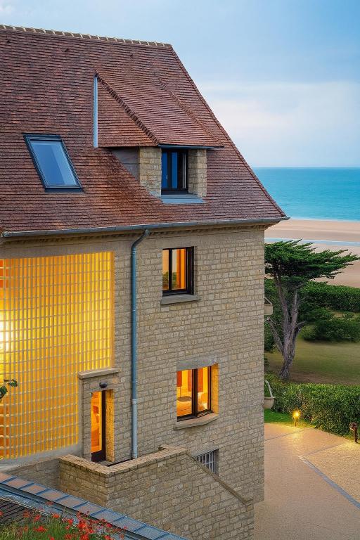 La Sauvagère - Villa Art Deco face à Omaha Beach, Vierville-sur-Mer ...