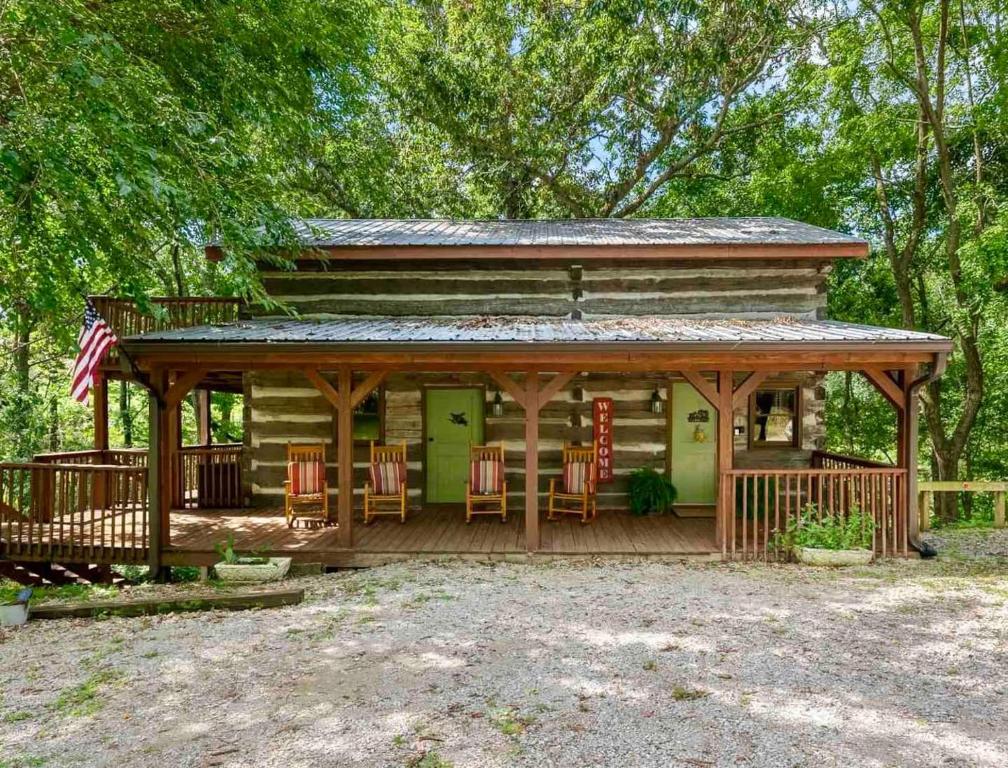 1830s Log Cabin - 5 Acres Near Mammoth Cave, Smiths Grove (uppdaterade ...