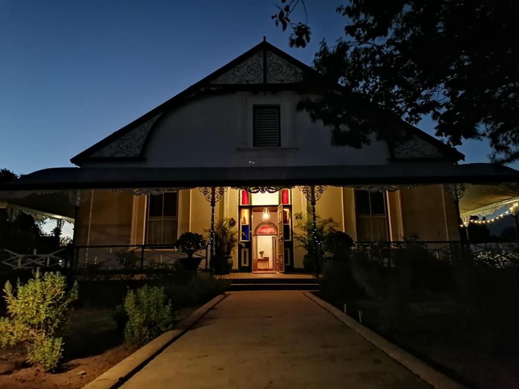 Albert Manor guest house, Ladismith (updated prices 2026)