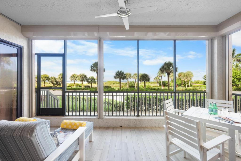 First floor walkout beachfront condominium unit, Marco Island ...