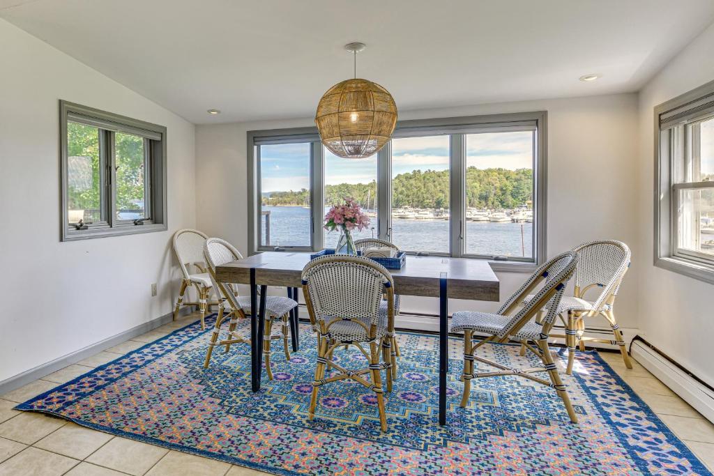 Swim, Boat and Explore! Lake Champlain Retreat!, Colchester (precios ...