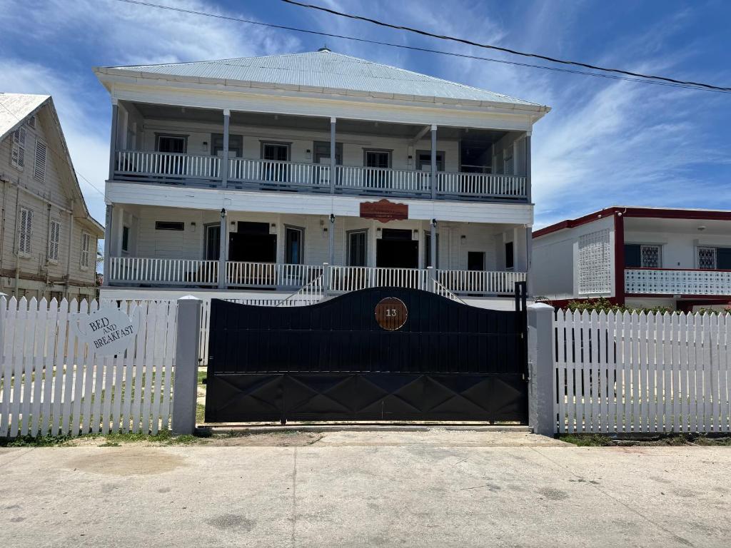 The Ambassador's Terrace, Belize City (updated prices 2025)