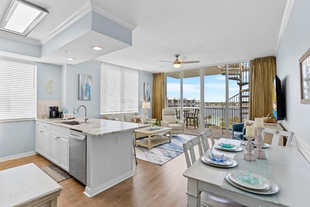 Sandpiper PH-08 - Destin West End-Unit Penthouse - Lazy River - Amazing ...