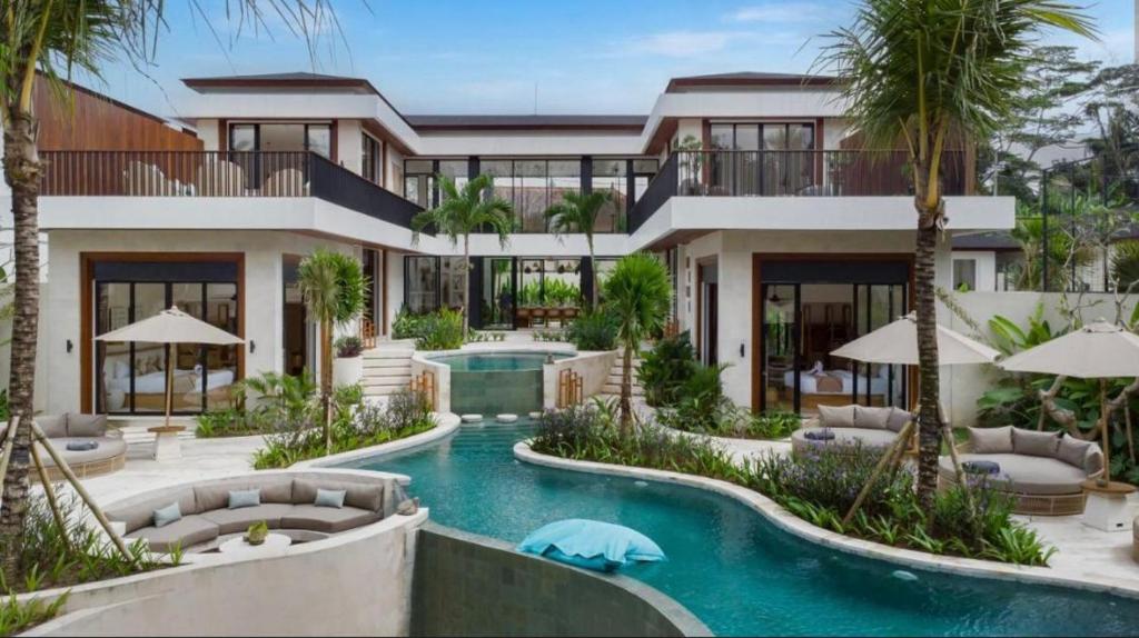 Ubud Magnificent 6 BR Infinity Pool Villa, Ubud (updated prices 2026)