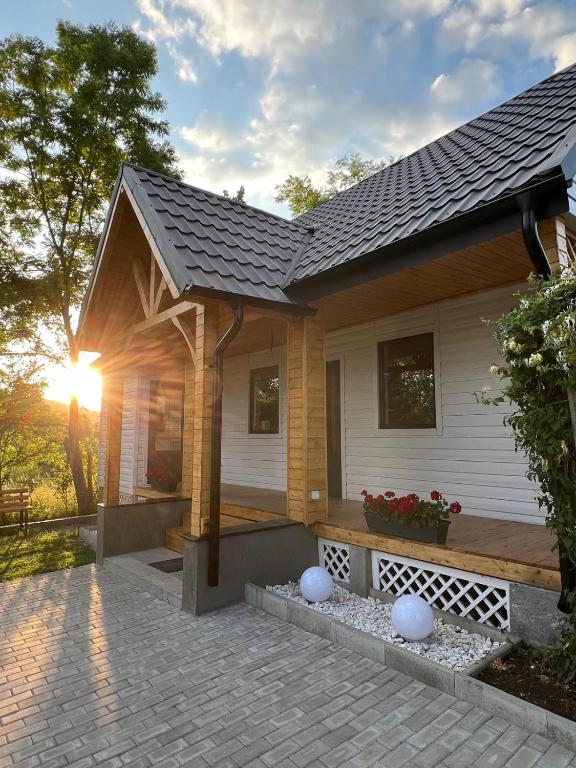 Roua Chalet, Nemţişor (updated prices 2026)