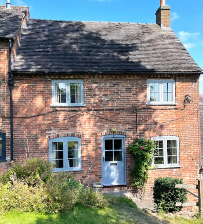Smith Yard Cottage, Ashbourne, Ashbourne (updated prices 2025)