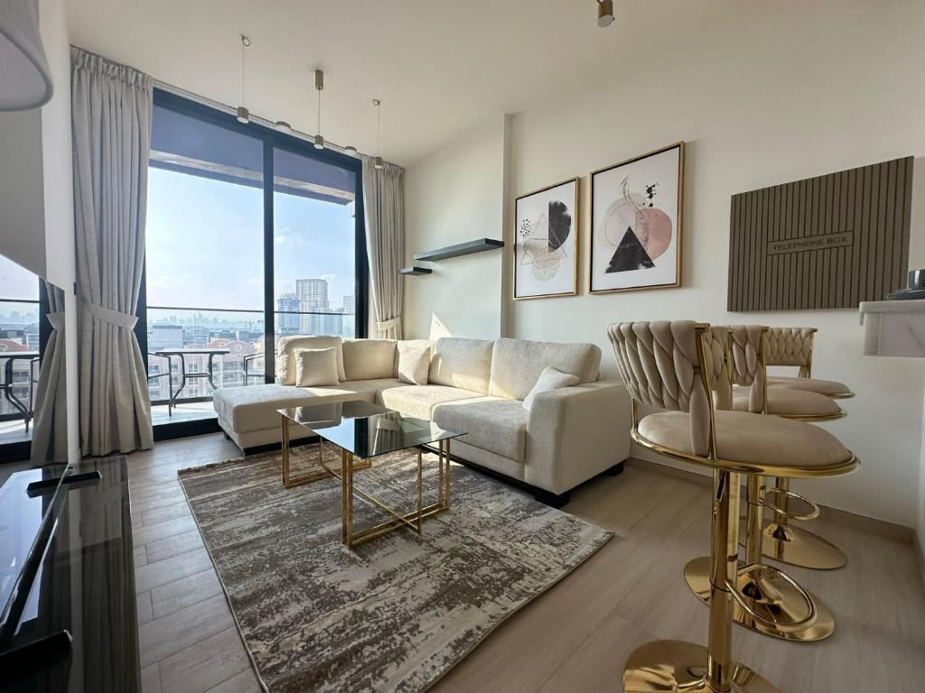 Stylish One Bedroom Apartment at Binghatti Crest, JVC Dubai By al sarya ...