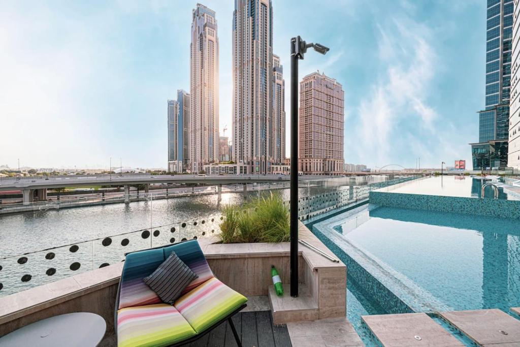 Moon Stays - 5 PAX Missoni Flat - Canal View, Dubai (ažurirane cene za ...