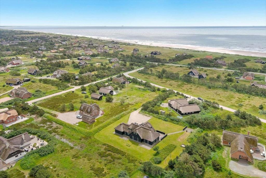 BV283-Blavand-Horns-Rev-2، بلافاند (أسعار محدثة لعام 2025)