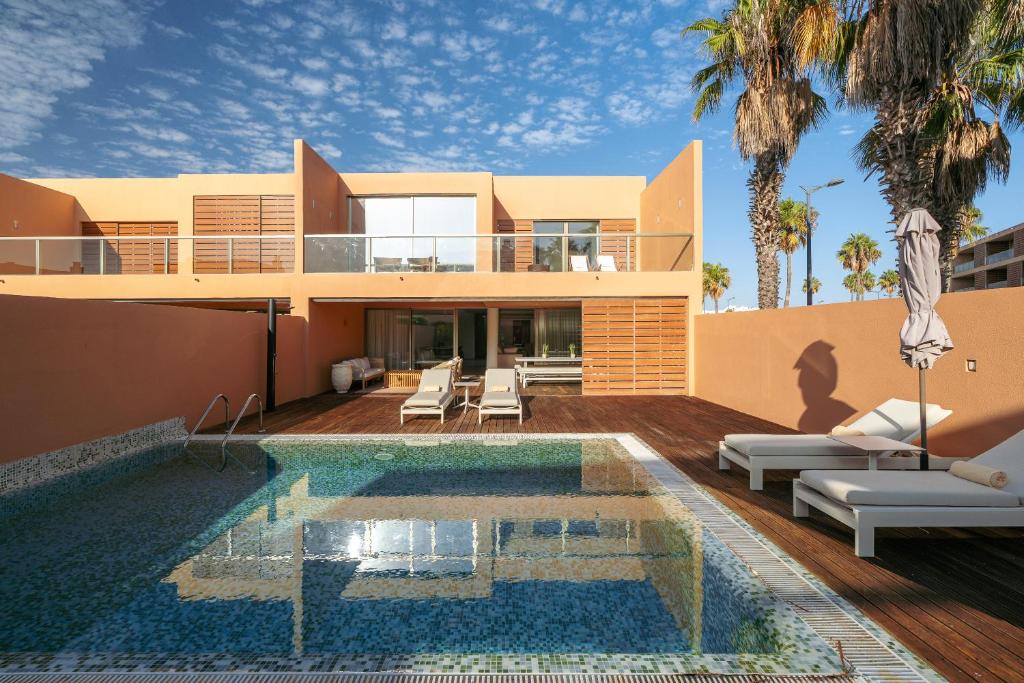 Salgados Premium Beach Villa by DA'Home, Guia (precios actualizados ...