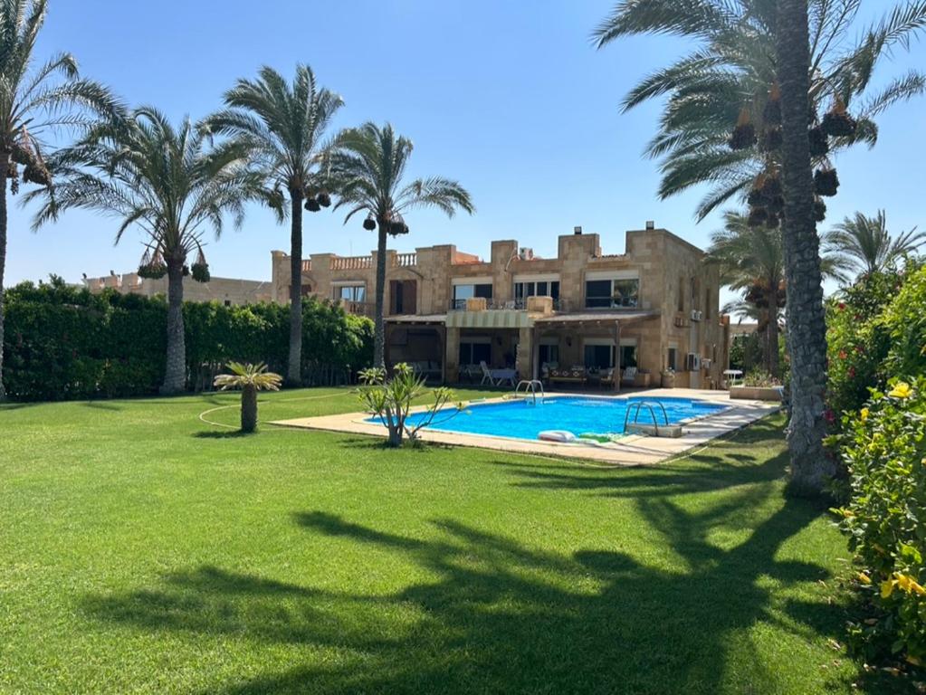 Spacious Marina Villa, Lagoon Facing with Pool, El Alamein (precios ...